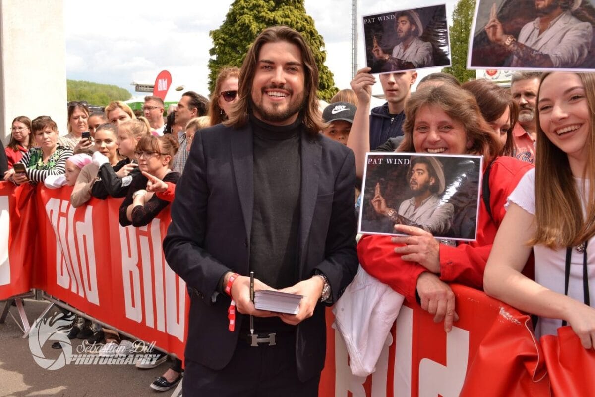 Von München nach Hollywood: Pat Winds neuestes Filmmeisterwerk ...